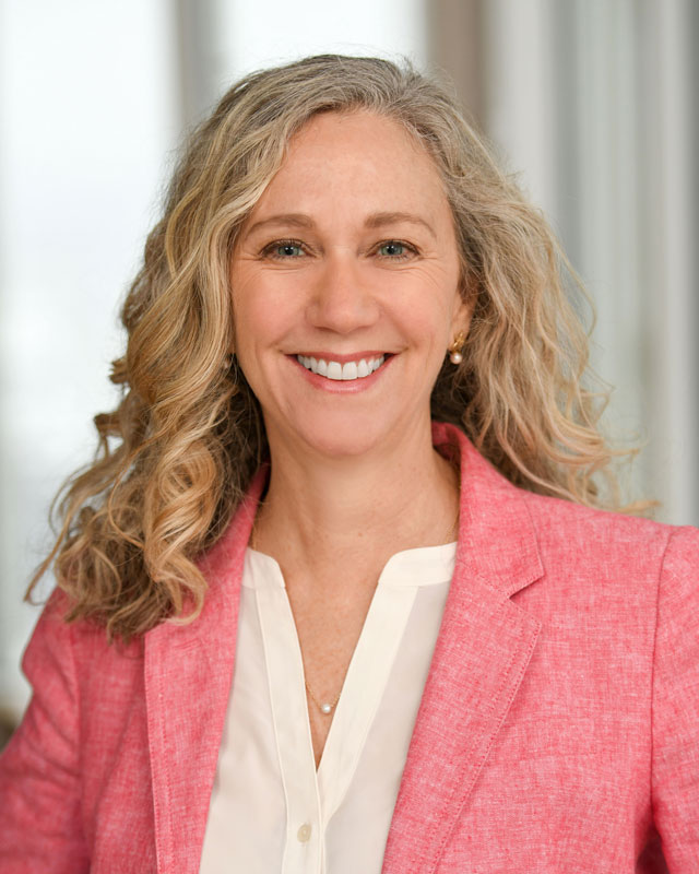 Contact - Wells Fargo Center